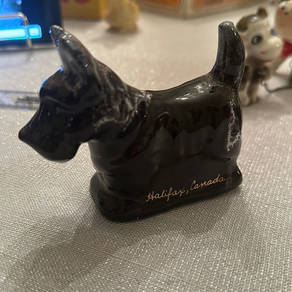 unbranded | Art | Vintage Scottish Terrier Dog W Drip Glaze Canuck ...